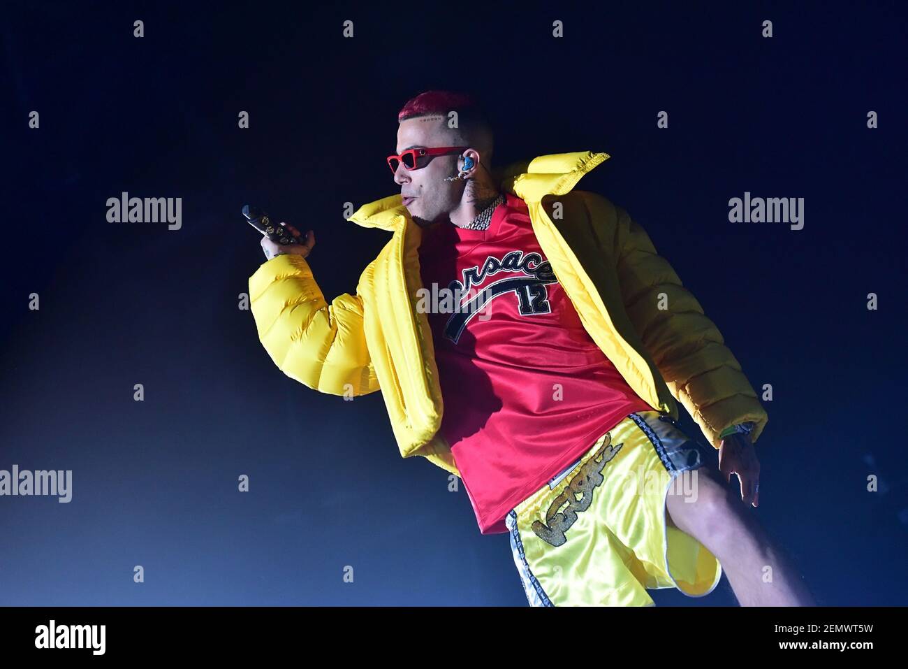 (4/19/2019) der italienische Rapper Gionata Boschetti besser bekannt ...