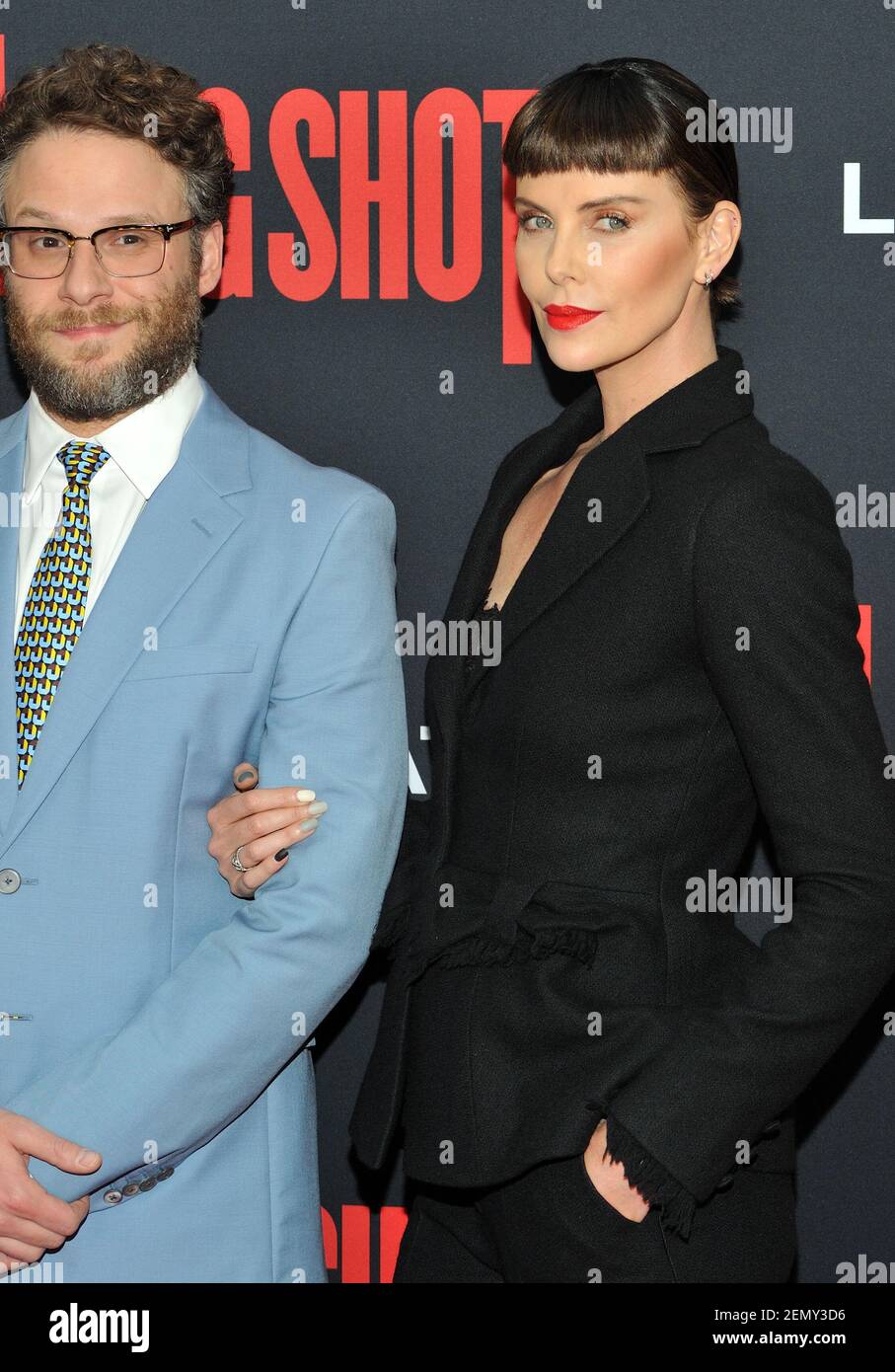 L-R: Die Schauspieler Seth Rogen und Charlize Theron besuchen am 30 ...