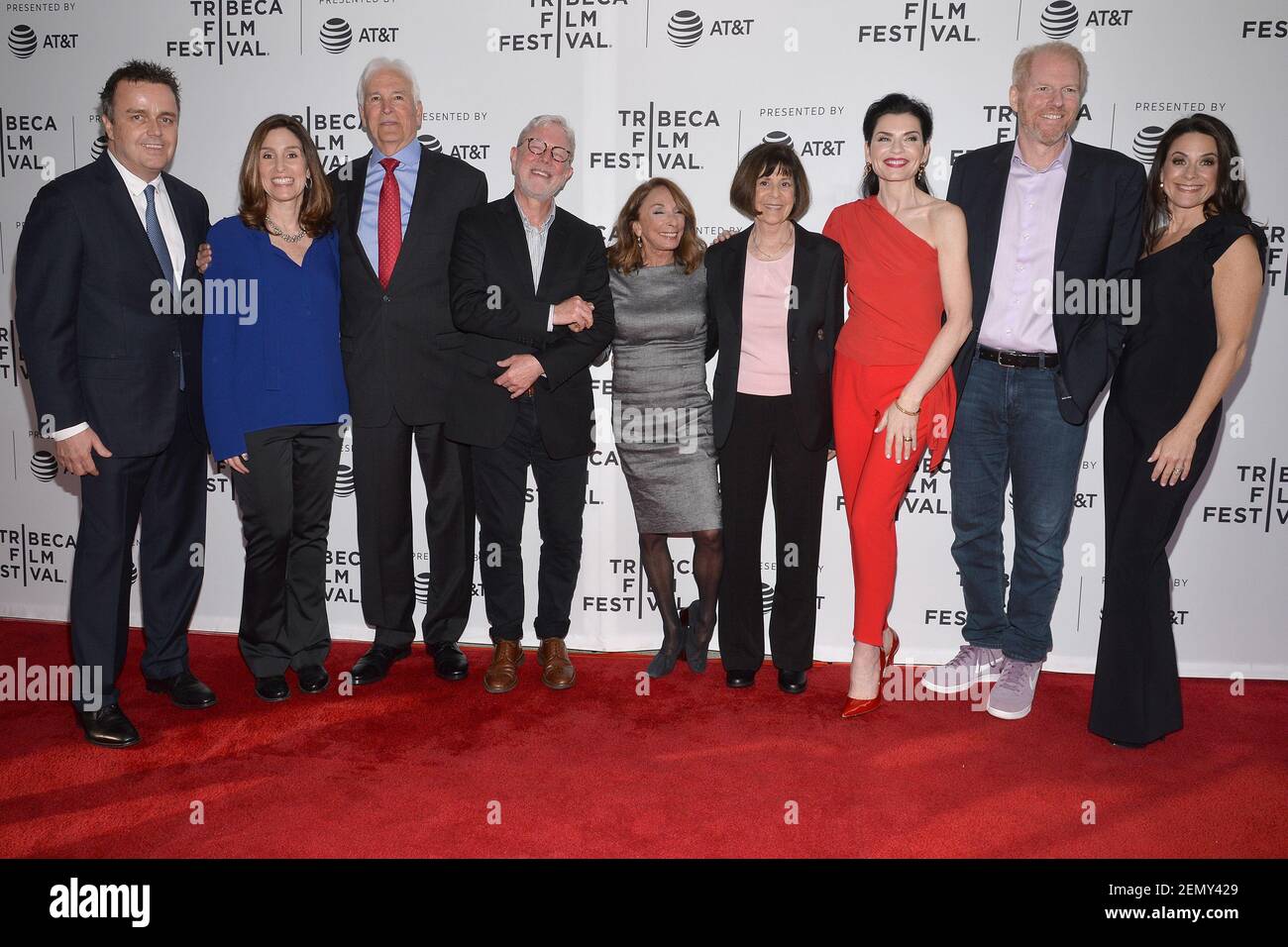 NEW YORK - APRIL 30: (L-R) Komponist Sean Callery, Carolyn Bernstein ...