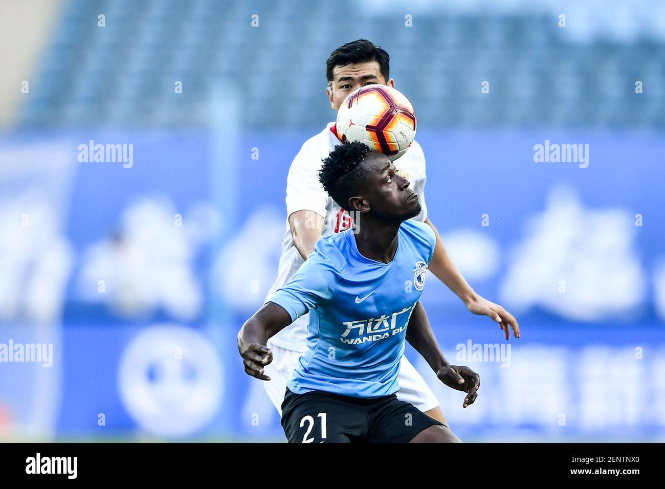 Der ghanaische Fußballspieler Emmanuel Okyere Boateng aus Dalian Yifang ...