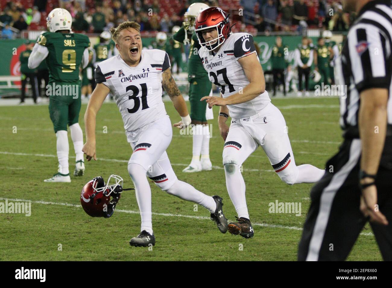 16. November 2019: Cincinnati Bearcats Place Kicker Sam Crosa (31) und ...
