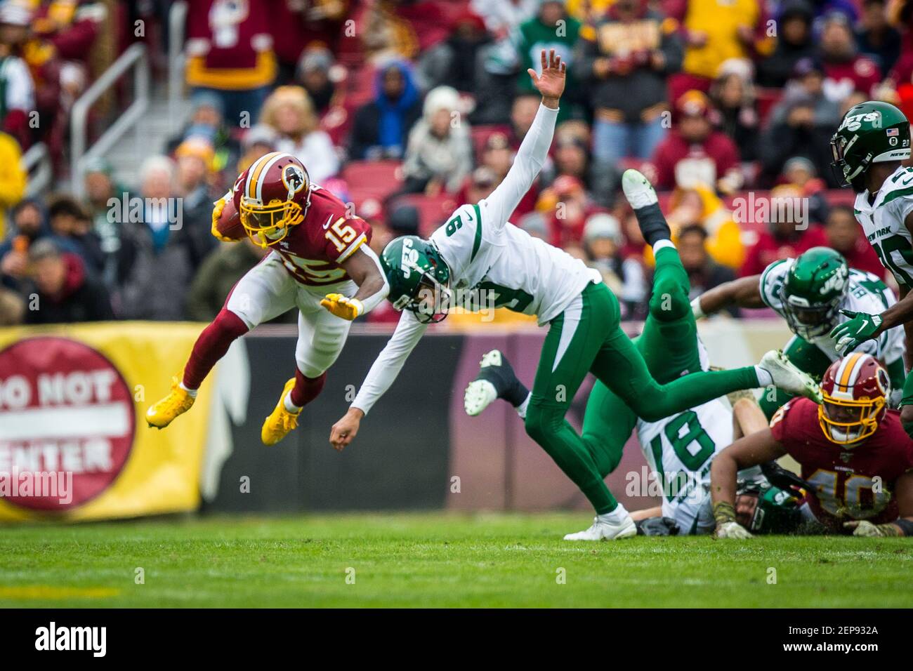 17. November 2019: Steven Sims Jr. (15), der große Empfänger der ...