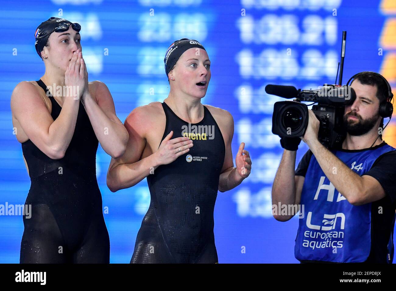 NIEDERLANDE NED Gold Medal Ex Aequo VAN VLIET Tamara , TOUSSAINT Kira ...