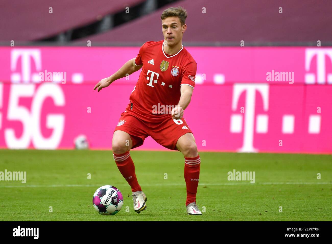 Joshua kimmich body -Fotos und -Bildmaterial in hoher Auflösung - Seite ...