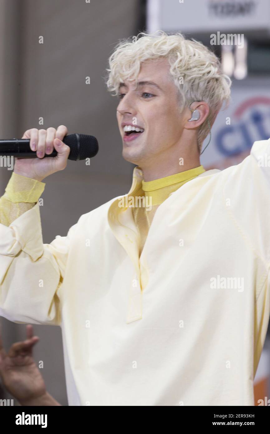 In Südafrika geborene australische Sängerin, Songwriterin ...