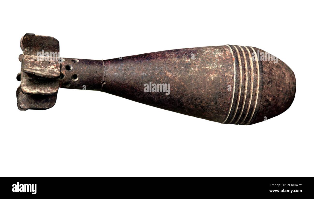 Rosty Mörser Bombe Weltkrieg II.. Mörser Mine Schale isoliert auf ...