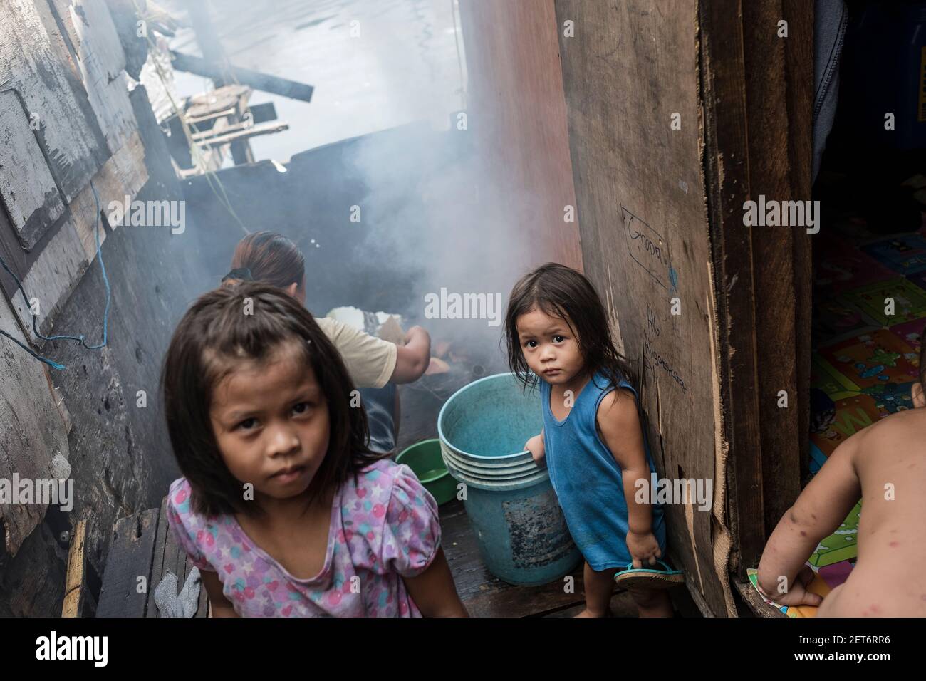 Slum area manila philippines -Fotos und -Bildmaterial in hoher Auflösung – Alamy