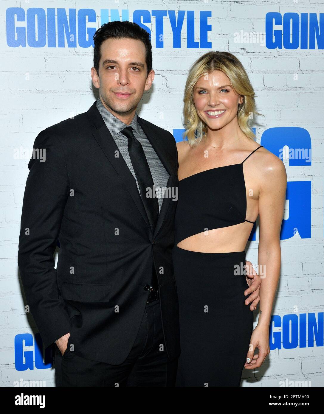 L-R: Schauspieler Nick Cordero und Amanda Kloots besuchen am 30. März ...