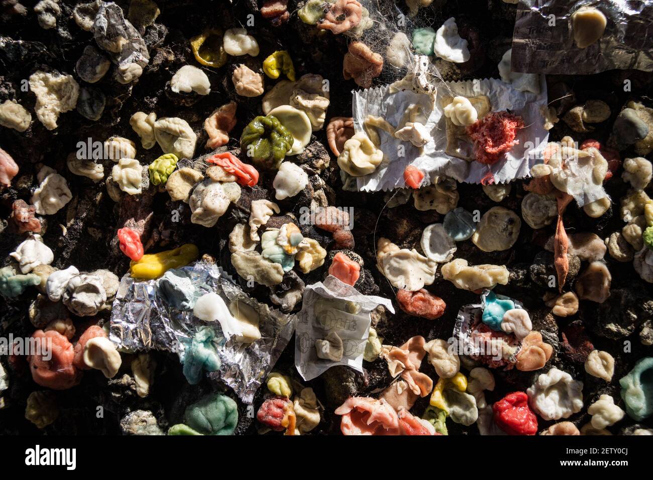 Bubble gum alley -Fotos und -Bildmaterial in hoher Auflösung – Alamy