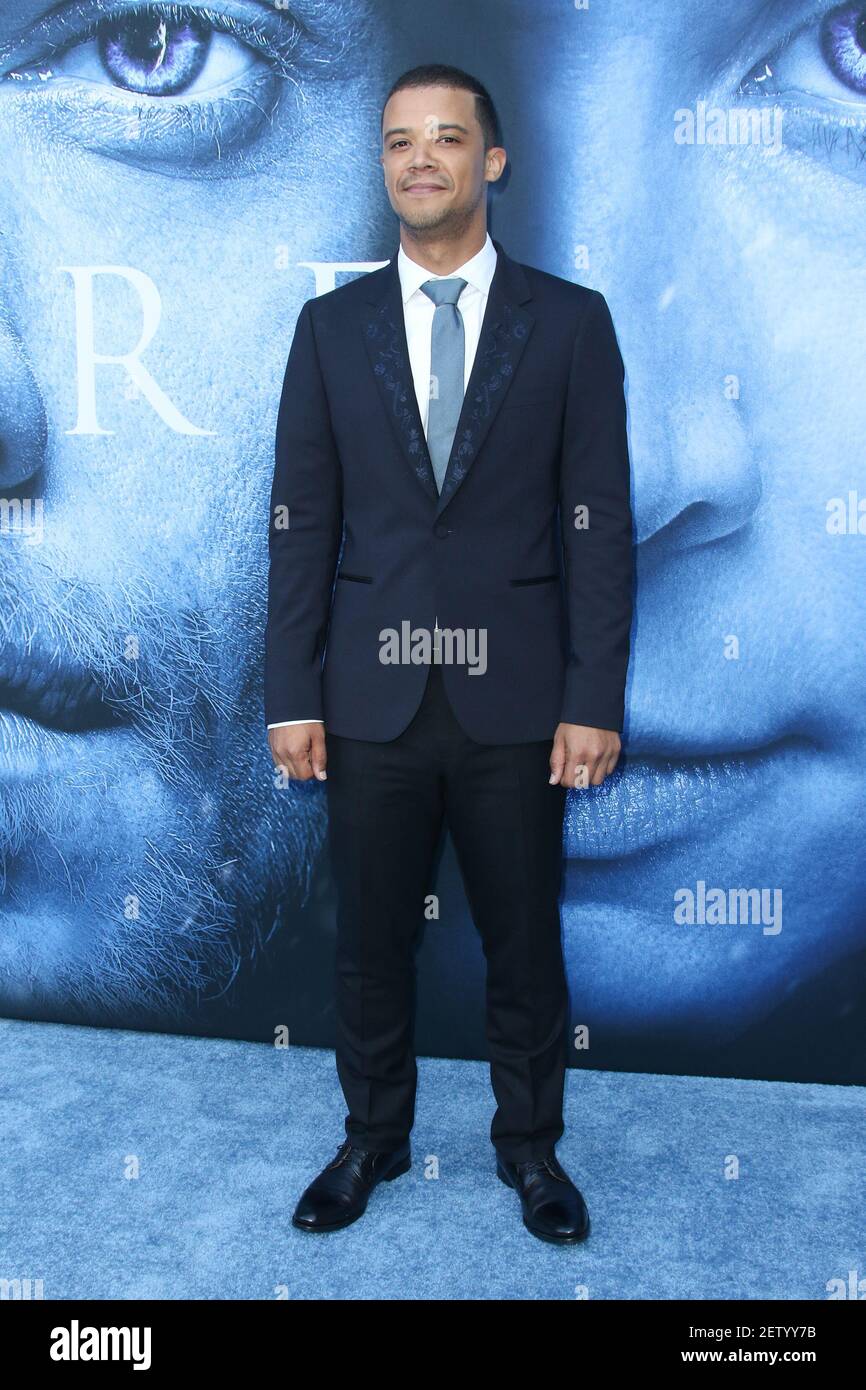 Schauspieler Jacob Anderson bei der Los Angeles Premiere für die siebte ...