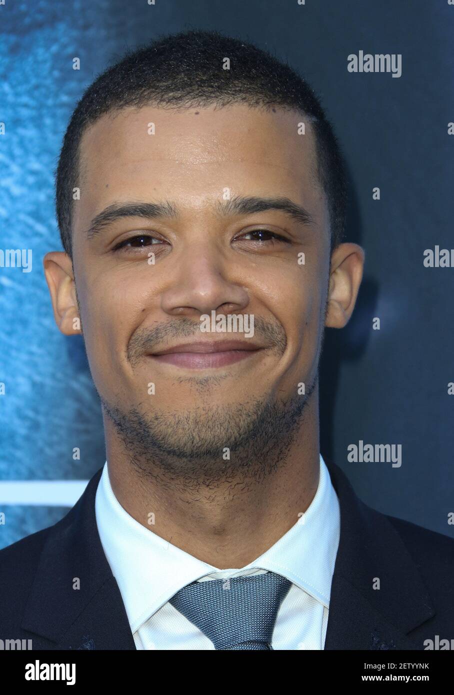 Schauspieler Jacob Anderson bei der Los Angeles Premiere für die siebte ...