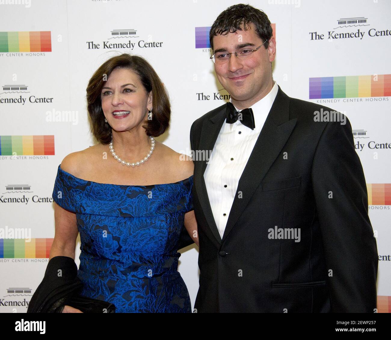 Victoria Reggie Kennedy und Gast kommen zum offiziellen Artist's Dinner ...