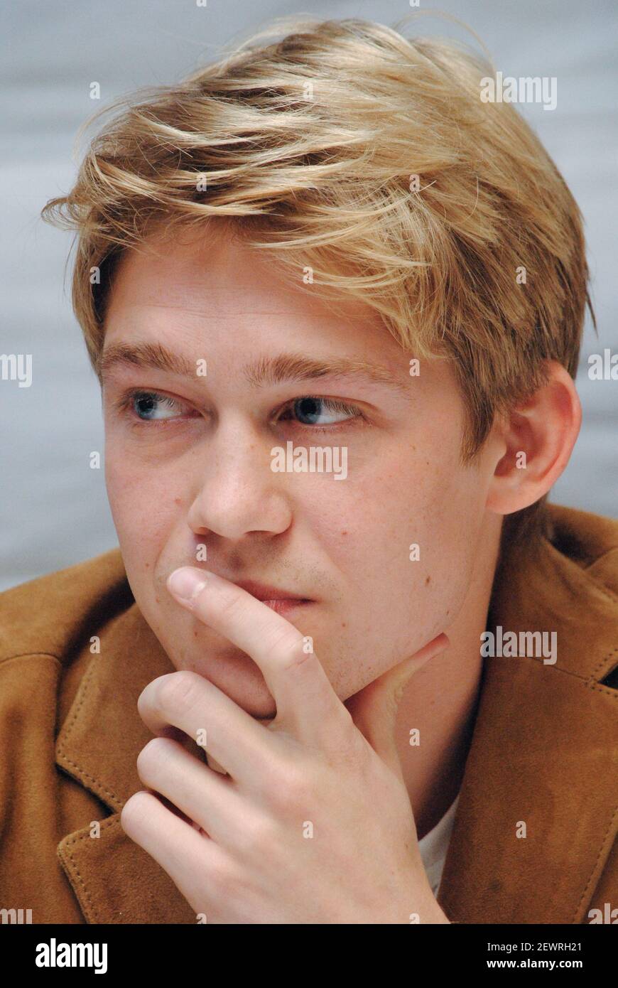 Joe Alwyn bei der Pressekonferenz der Hollywood Foreign Press ...