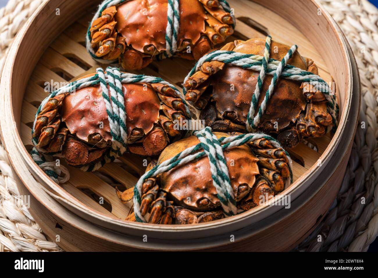 Frische braune krabben -Fotos und -Bildmaterial in hoher Auflösung – Alamy