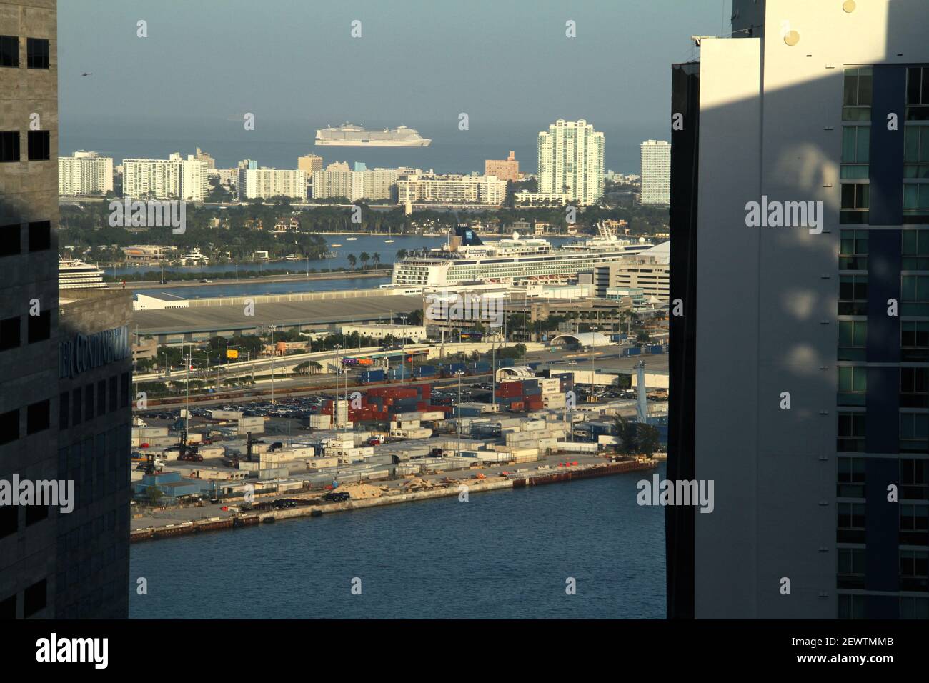 Terminal ein hafen miami -Fotos und -Bildmaterial in hoher Auflösung ...
