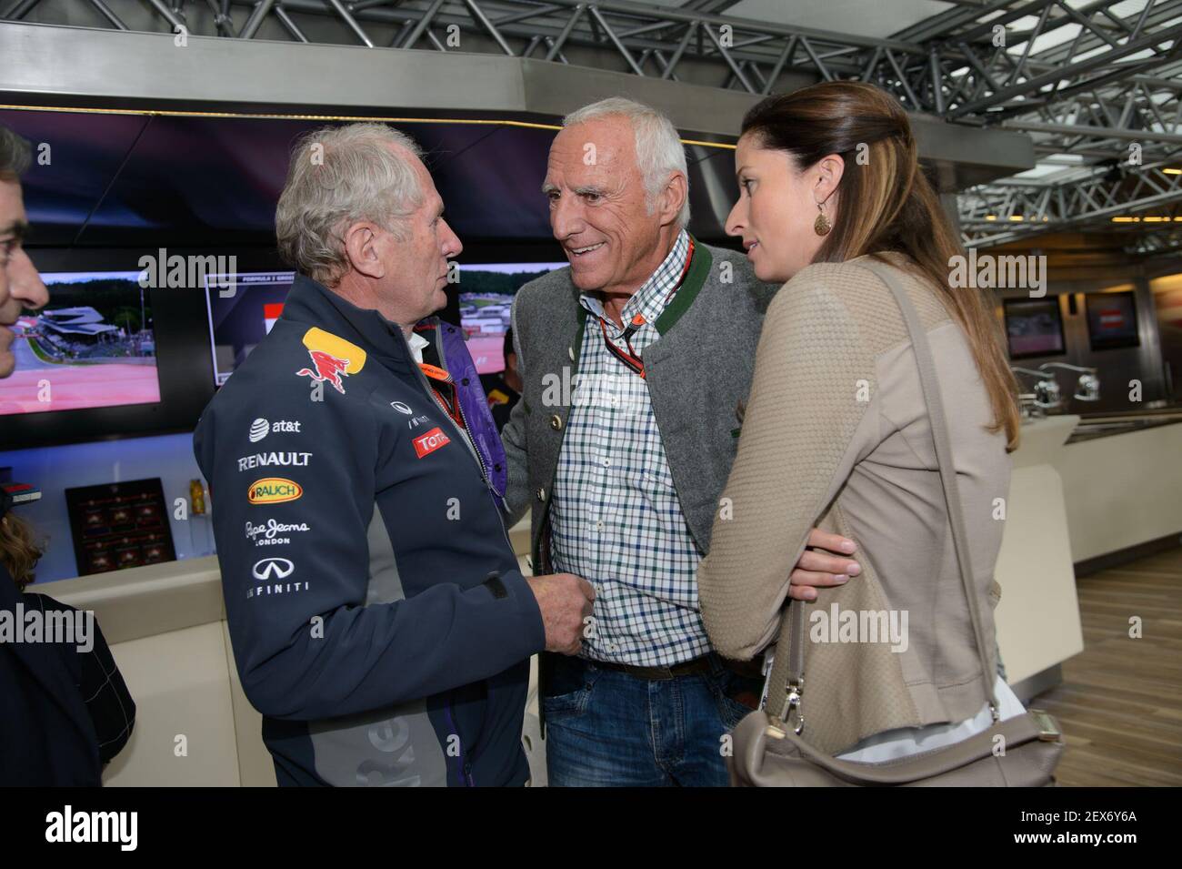 Helmut Marko, Dietrich Mateschitz mit Freundin Marion Feichtner 20,06. ...