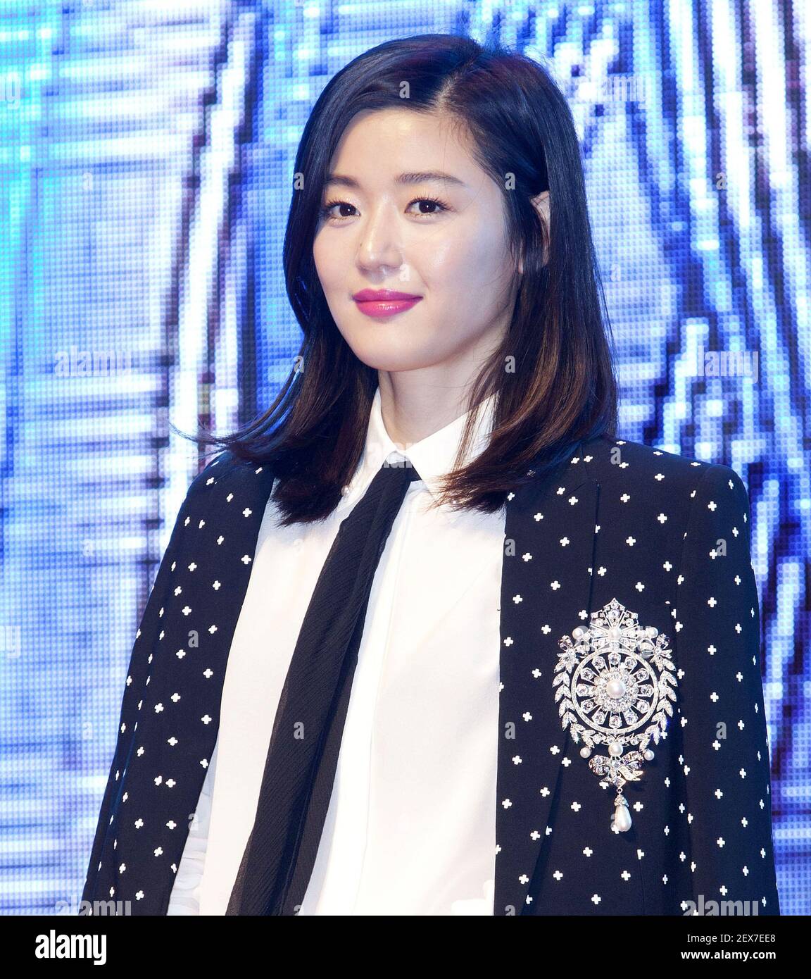 7. Juli 2015 - Seoul, Südkorea: Südkoreanische Schauspielerin Jeon Ji-Hyun (Giana Jun), kommt ...