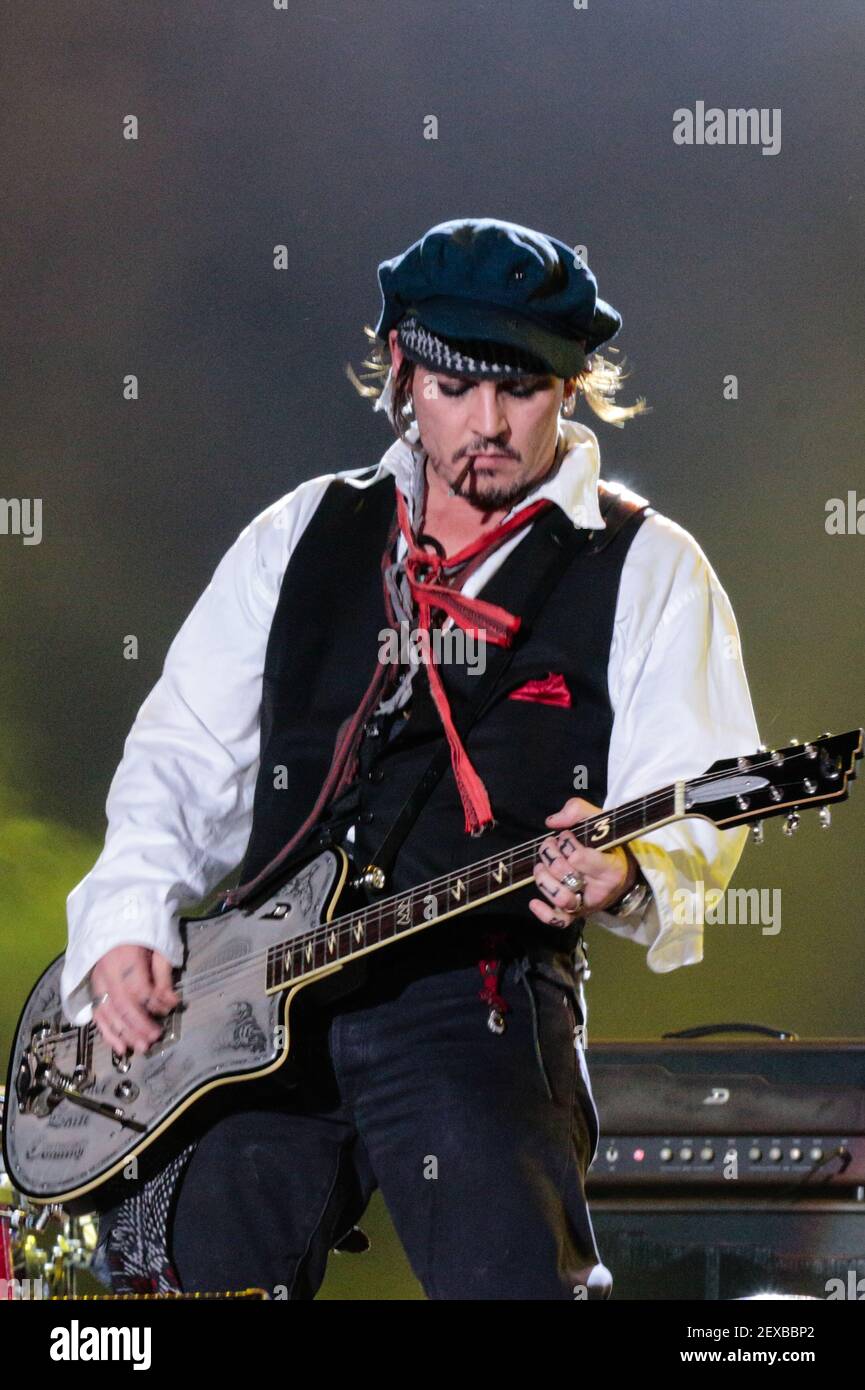 Hollywood Vampires Bandmitglieder Steve Perry, Alice Cooper, Johnny ...