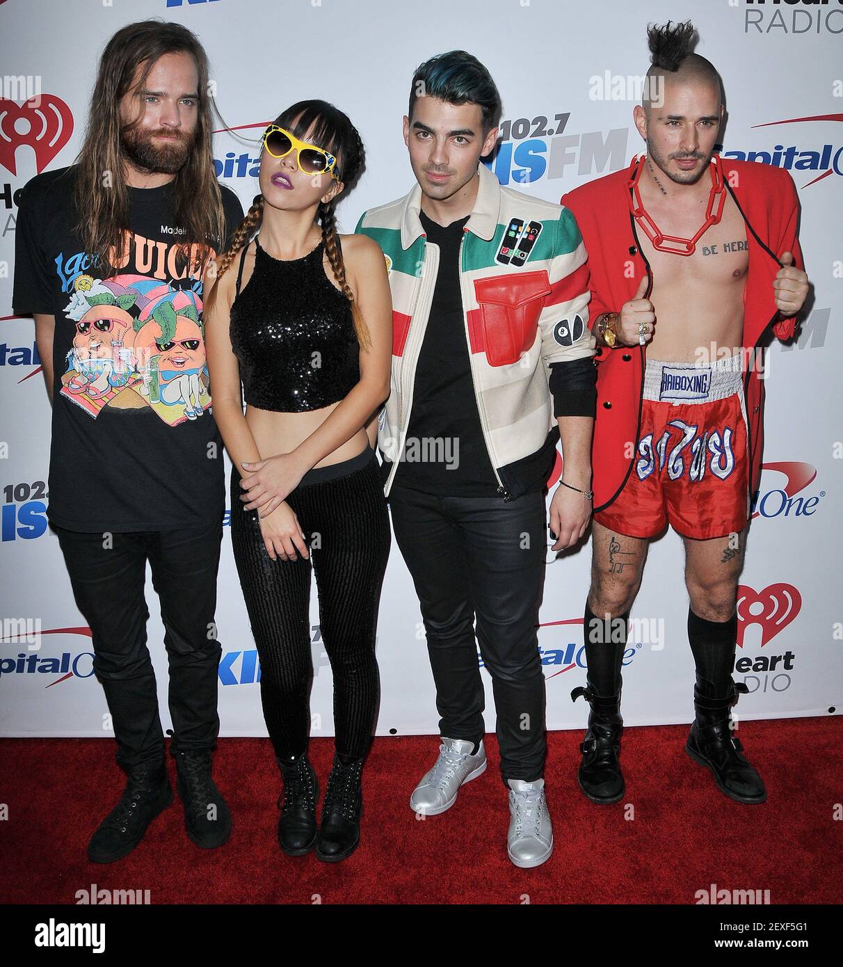 (L-R) DNCE - Jack Lawless, JinJoo Lee, Joe Jonas und Cole Whittle ...