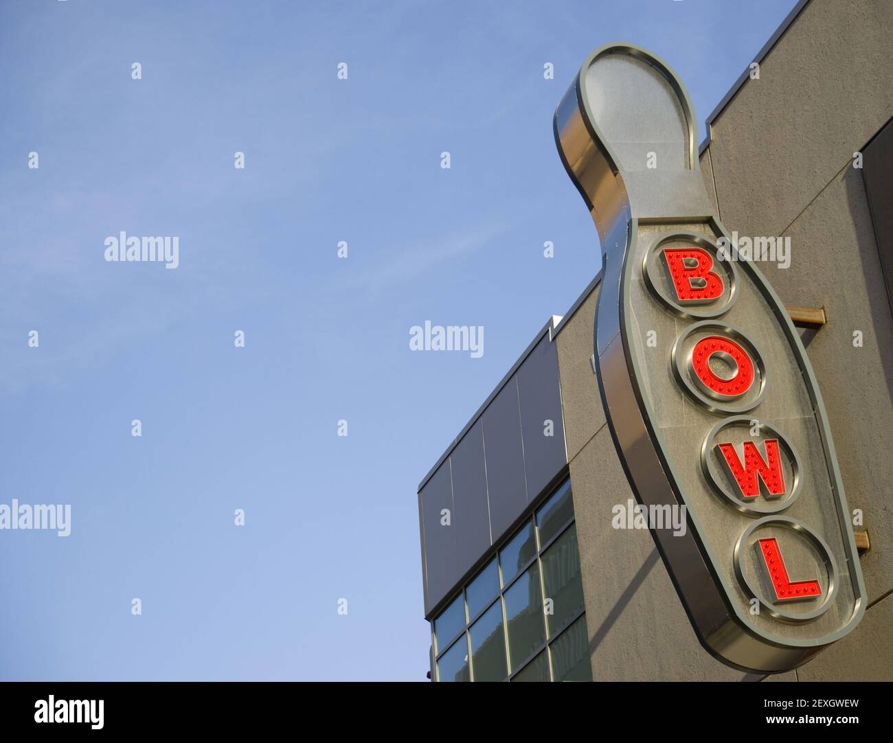Bowling zeichen -Fotos und -Bildmaterial in hoher Auflösung – Alamy