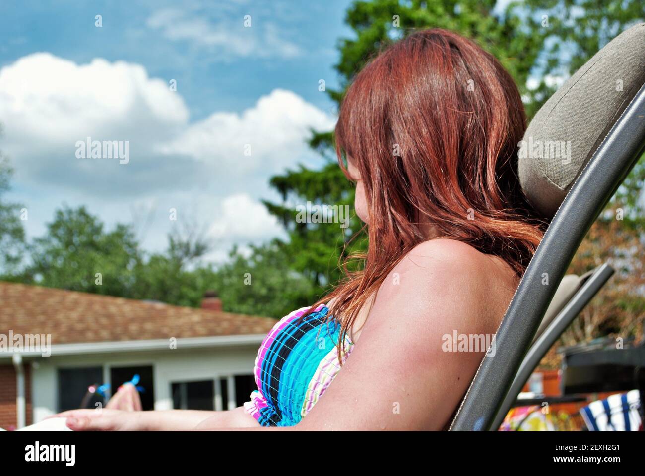 Young teen bikini strand -Fotos und -Bildmaterial in hoher Auflösung ...