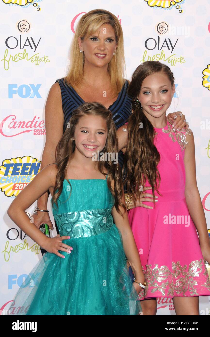 Maddie ziegler and melissa ziegler -Fotos und -Bildmaterial in hoher ...