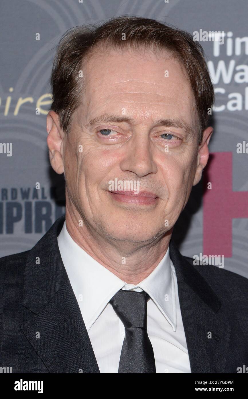 Steve Buscemi besucht die "Boardwalk Empire"-Saison 4 New York Premiere ...