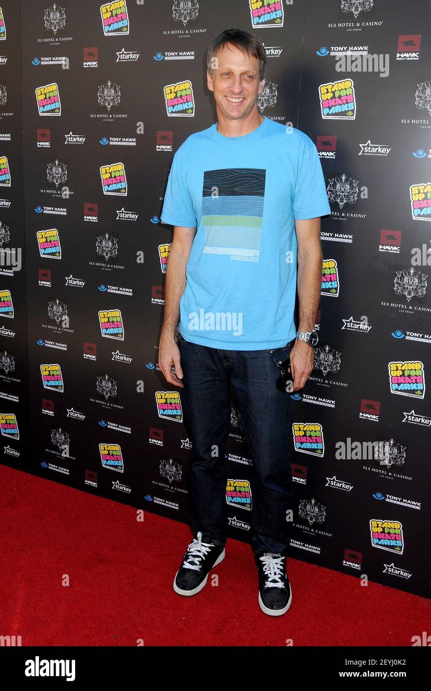 05. Oktober 2013 - Beverly Hills, Kalifornien - Tony Hawk. 10th ...