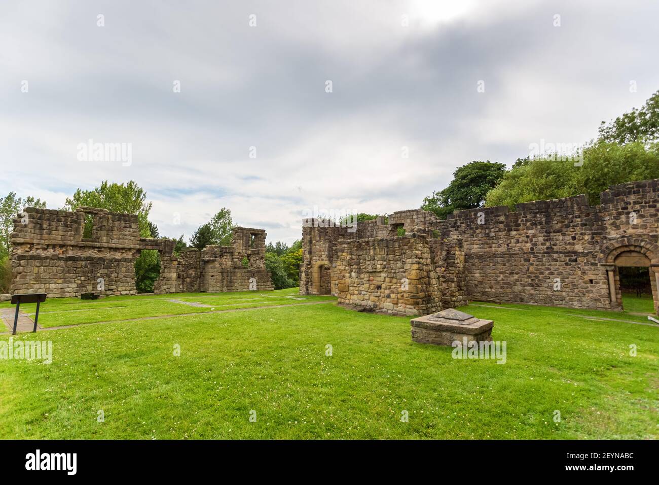 Das Kloster Von Wearmouth Jarrow Stockfotos und -bilder Kaufen - Alamy