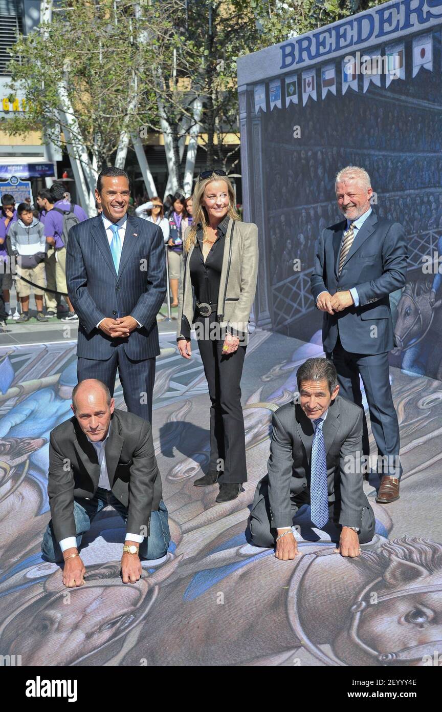 Bürgermeister Antonio Villaraigosa, Keith Brackpool, Laffit Pincay, Bo ...