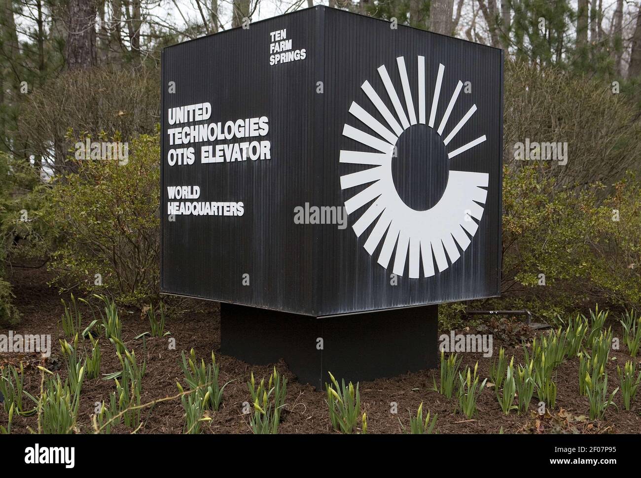 Otis elevator -Fotos und -Bildmaterial in hoher Auflösung – Alamy