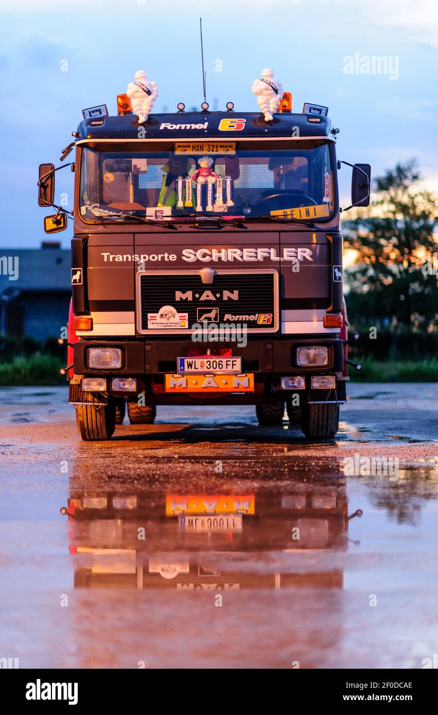 Oldtimer Lkw Treffen 2025 Oldtimer Lkw Treffen -fotos Und -bildmaterial ...