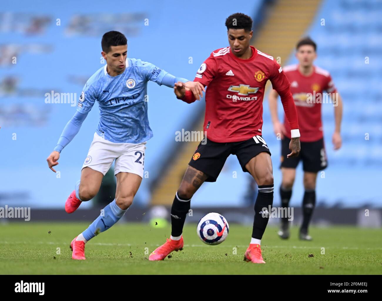 Joao Cancelo von Manchester City und Marcus Rashford von Manchester ...