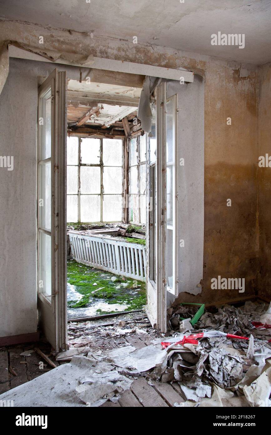 Verlassene ortschaft -Fotos und -Bildmaterial in hoher Auflösung – Alamy