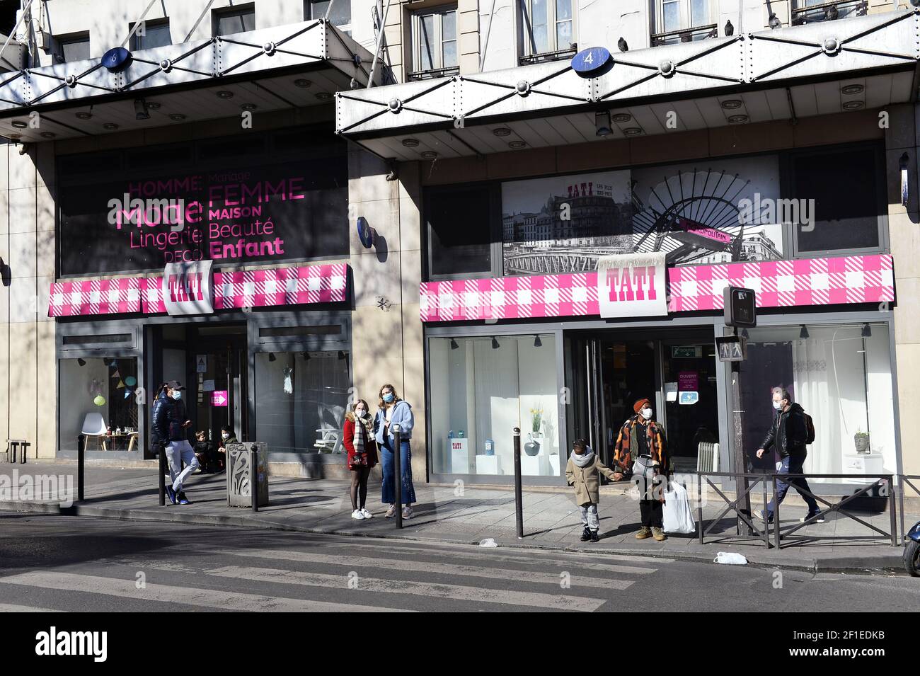 Tati paris -Fotos und -Bildmaterial in hoher Auflösung – Alamy