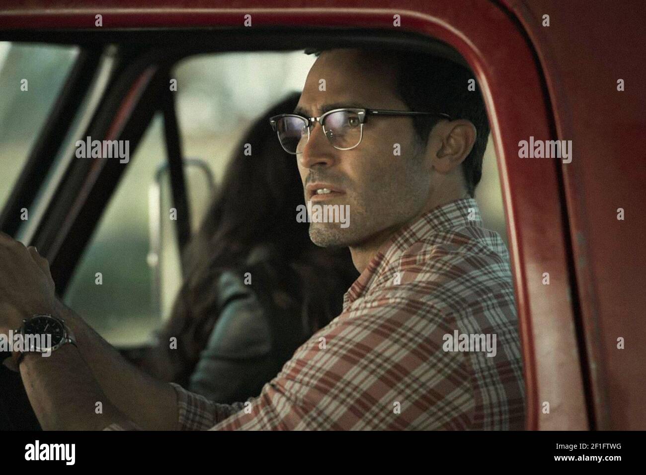 Superman Und Lois Aka Superman And Lois Tyler Hoechlin Als Clark Kent