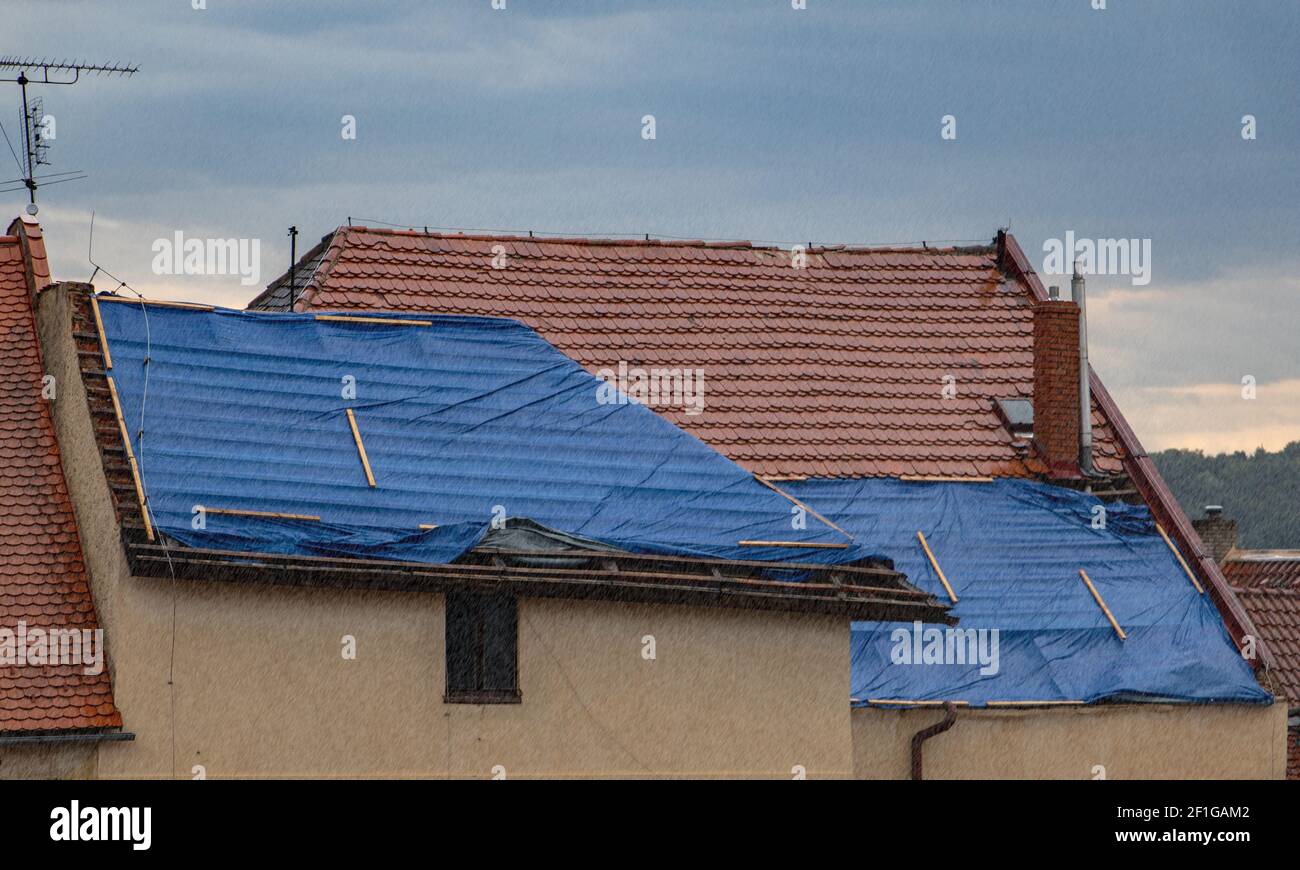 Plane dach -Fotos und -Bildmaterial in hoher Auflösung – Alamy