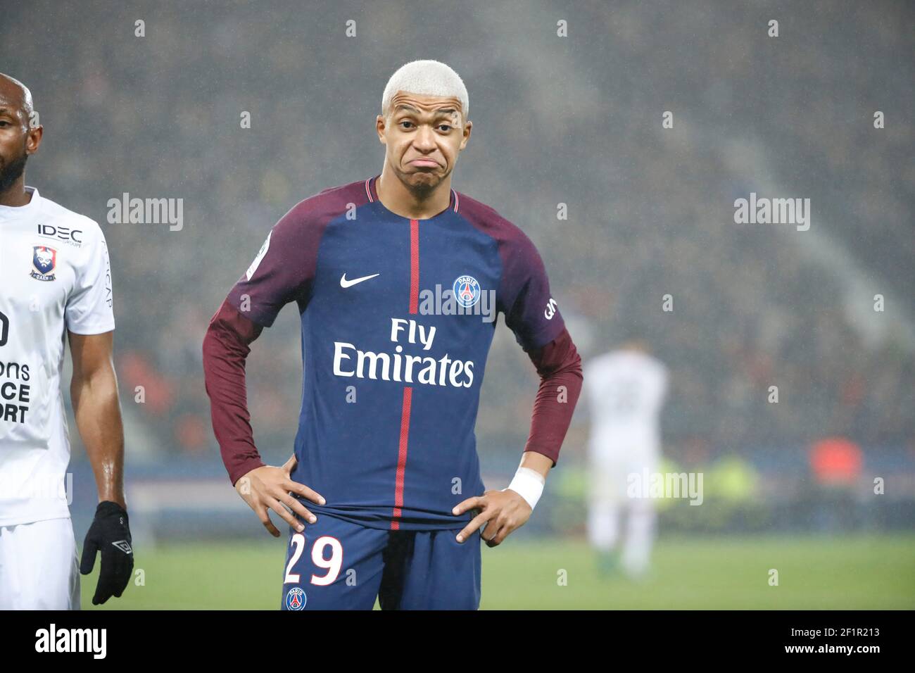 Kylian mbappe psg 2017 -Fotos und -Bildmaterial in hoher Auflösung – Alamy