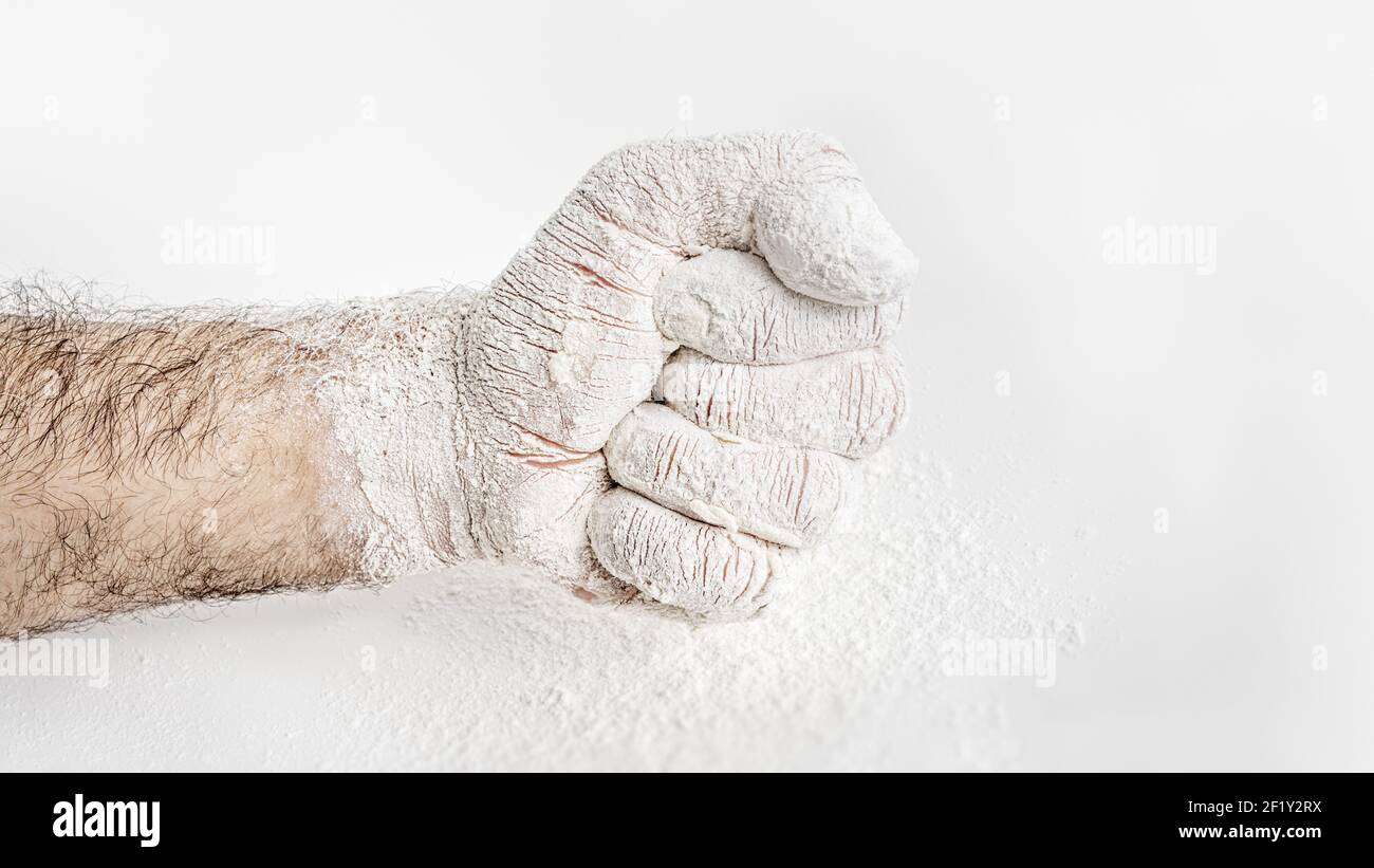 Männliche faust -Fotos und -Bildmaterial in hoher Auflösung – Alamy