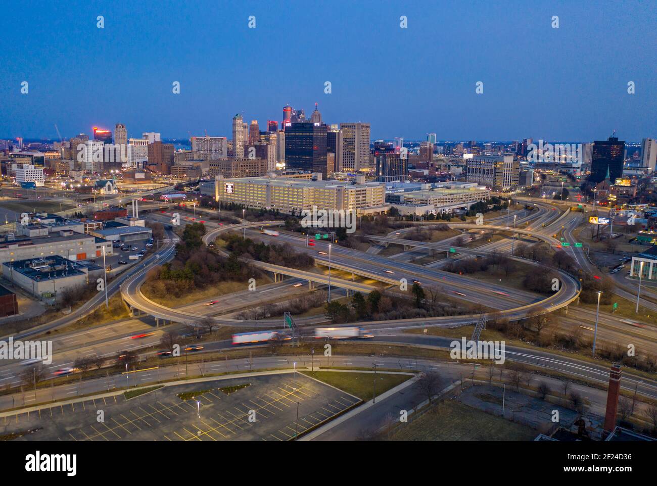Skyline der innenstadt von detroit -Fotos und -Bildmaterial in hoher ...
