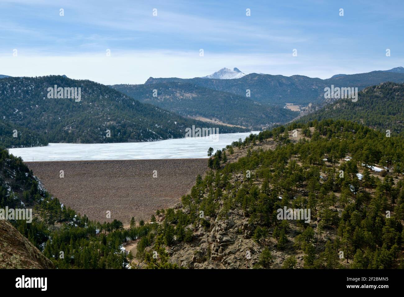 Blick auf Longs Peak, im Rocky Mountain National Park, und das Ralph ...