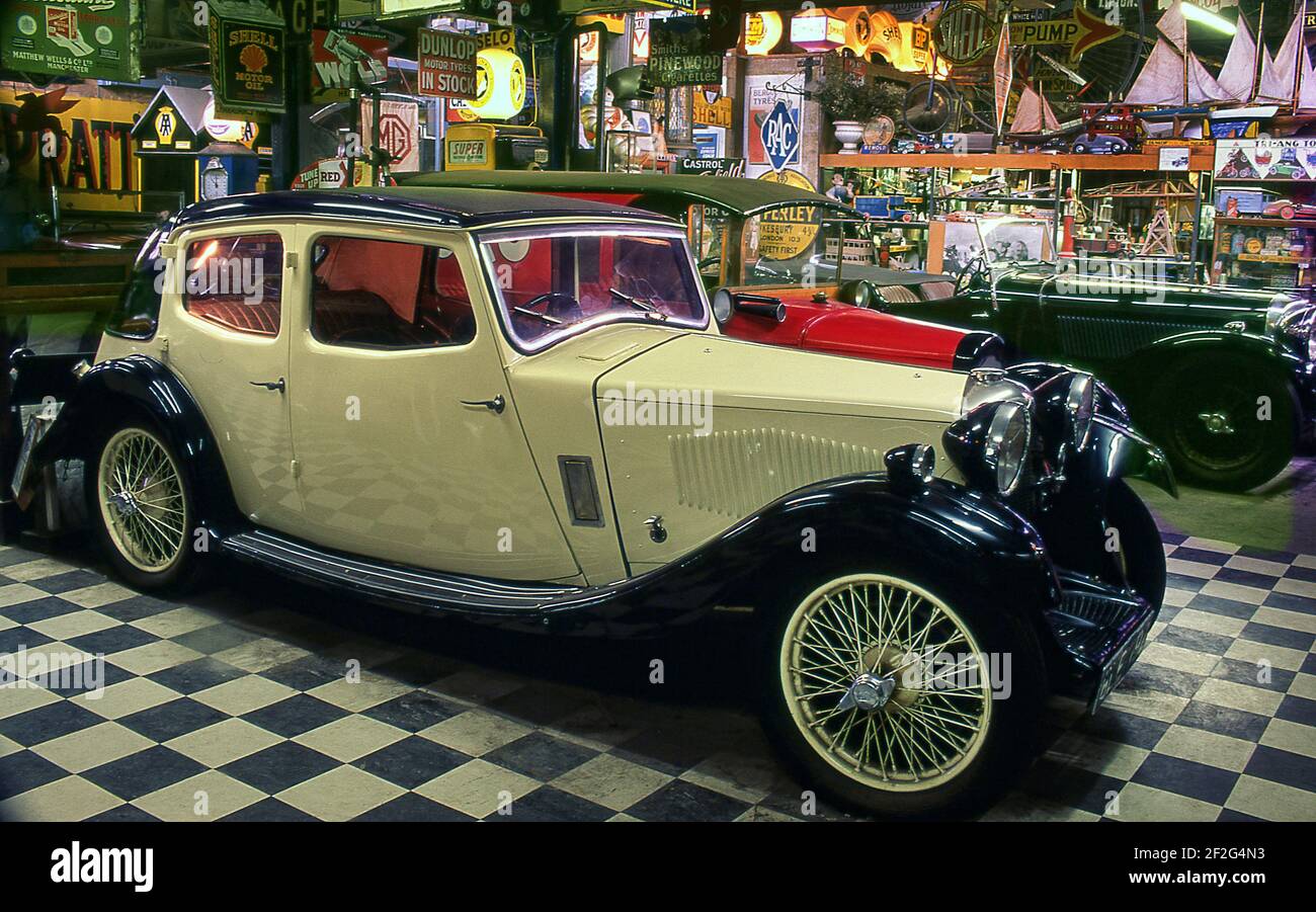 Riley kestrel -Fotos und -Bildmaterial in hoher Auflösung – Alamy
