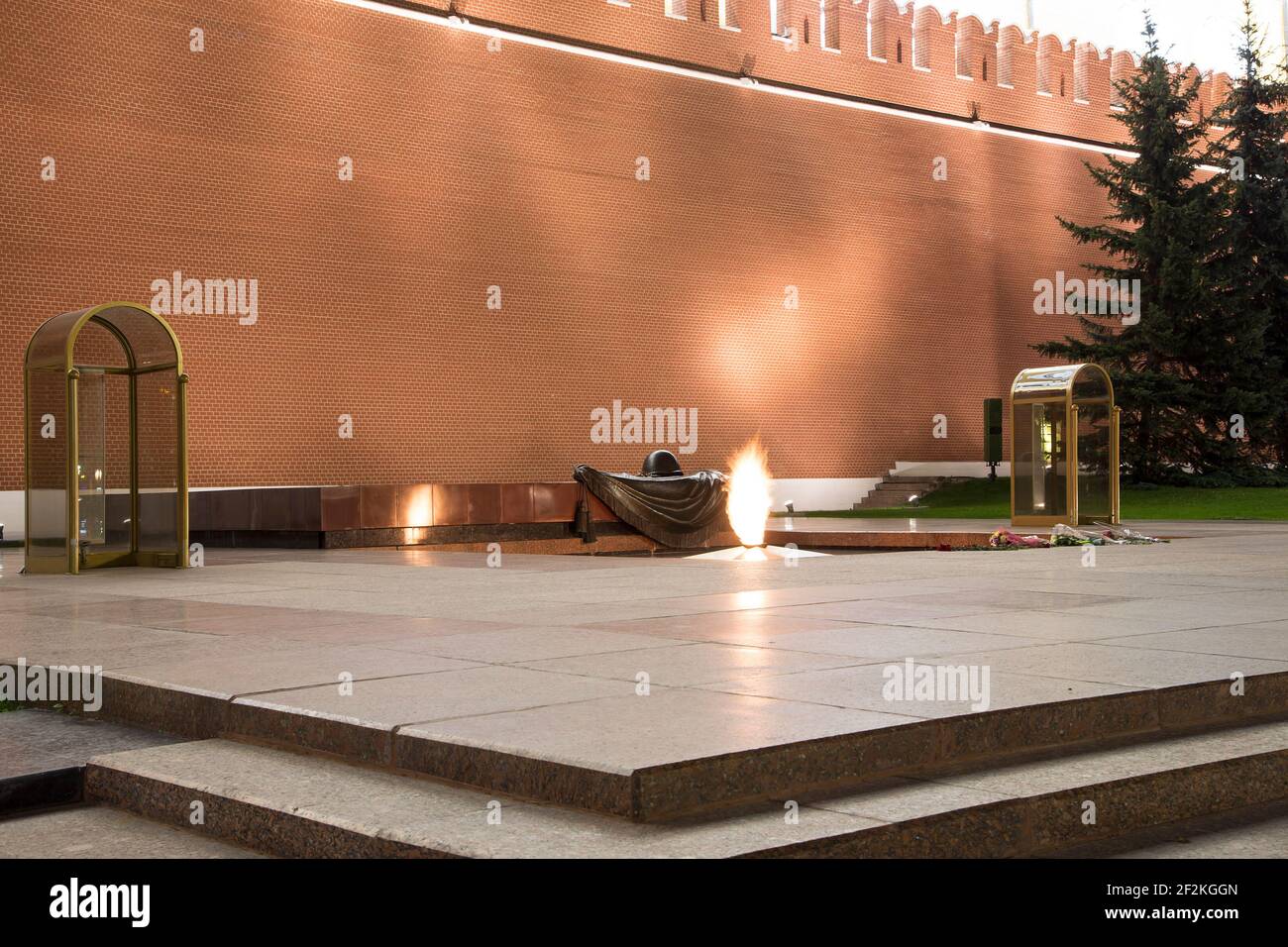 Alexander garten obelisk -Fotos und -Bildmaterial in hoher Auflösung ...