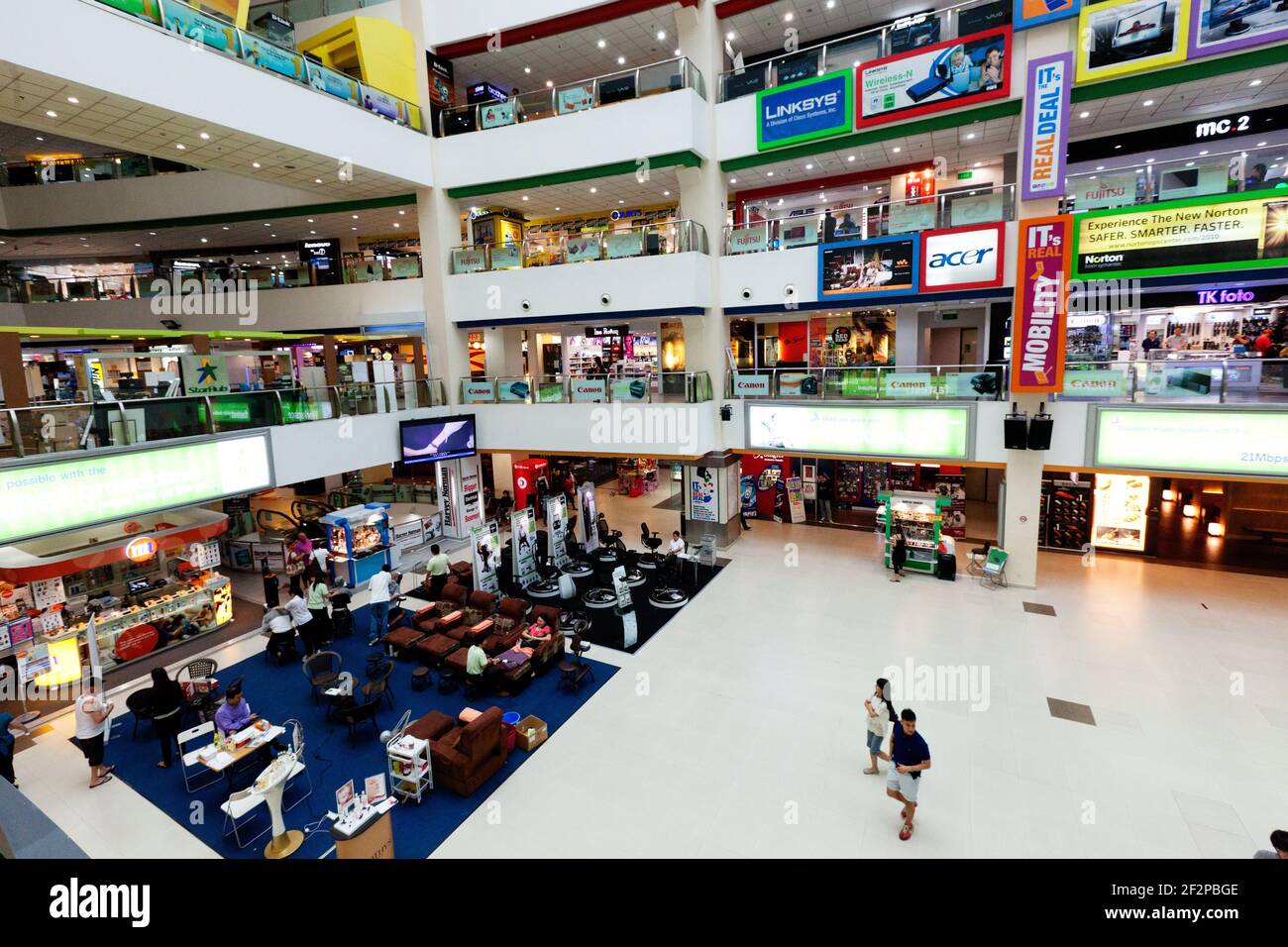 Funan mall -Fotos und -Bildmaterial in hoher Auflösung – Alamy