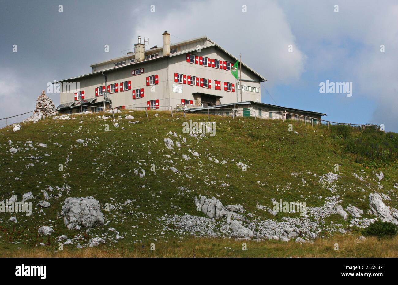 Habsburg haus rax -Fotos und -Bildmaterial in hoher Auflösung – Alamy