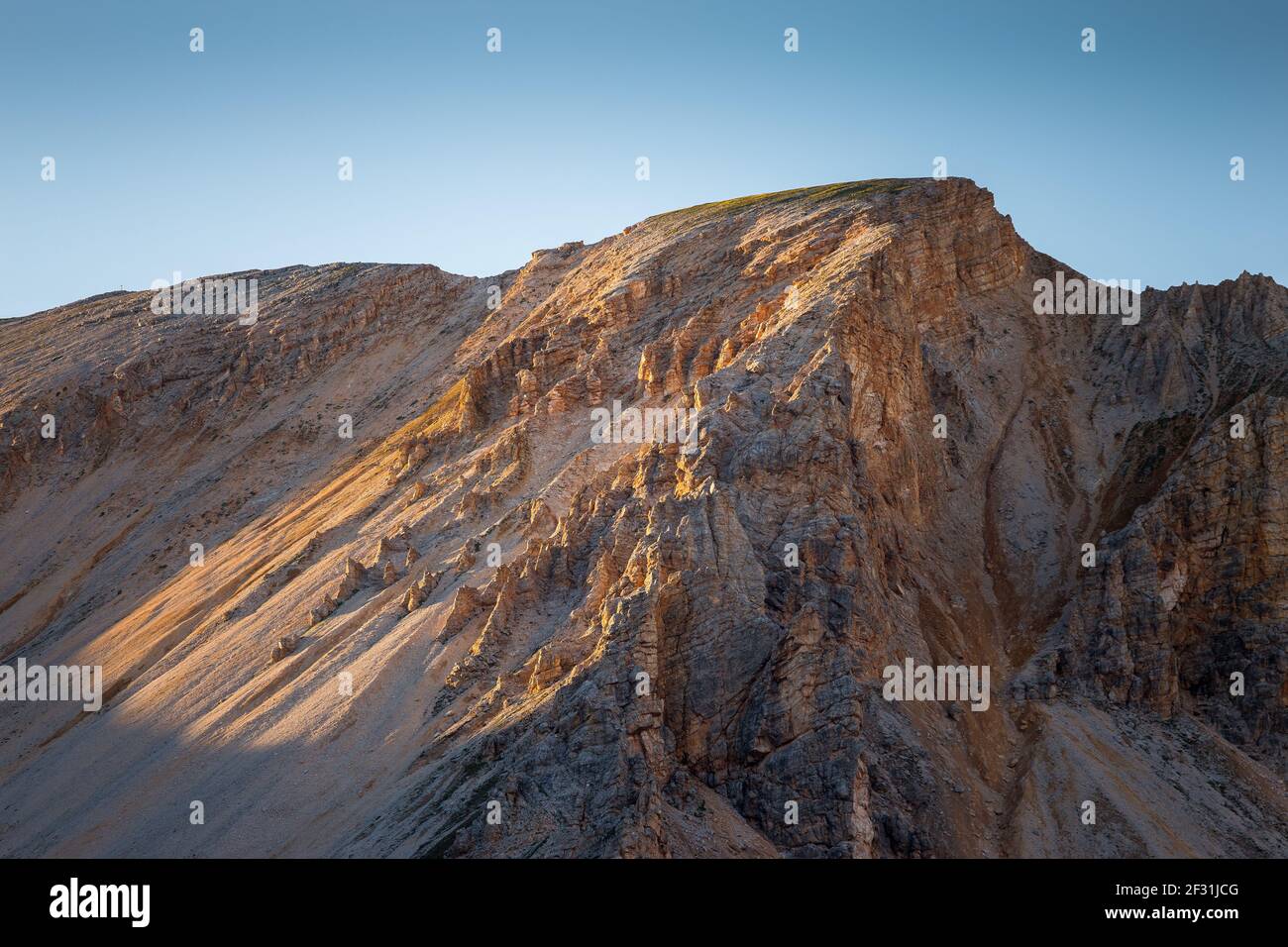 Monte Sella di Fanes (Piz de Sant Antone). Sonnenlicht bei ...