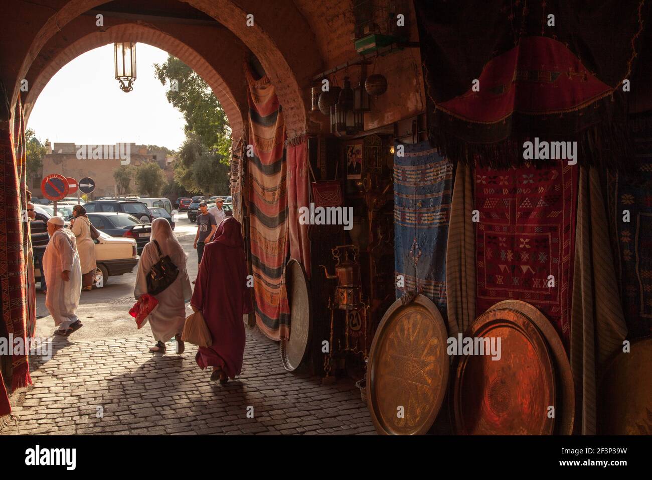 Lokale handwerker menschen -Fotos und -Bildmaterial in hoher Auflösung ...