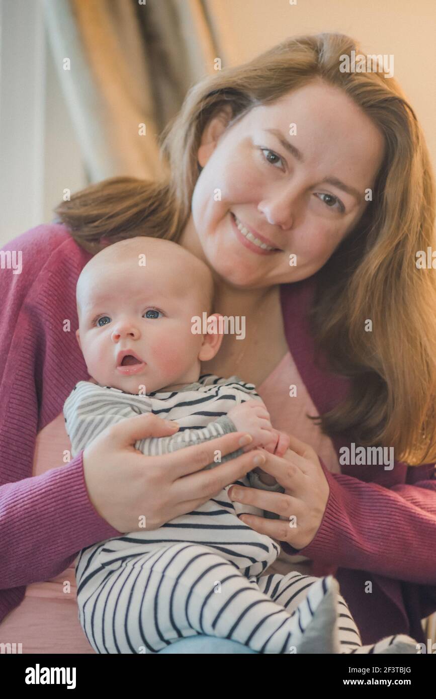 Pretty baby -Fotos und -Bildmaterial in hoher Auflösung – Alamy
