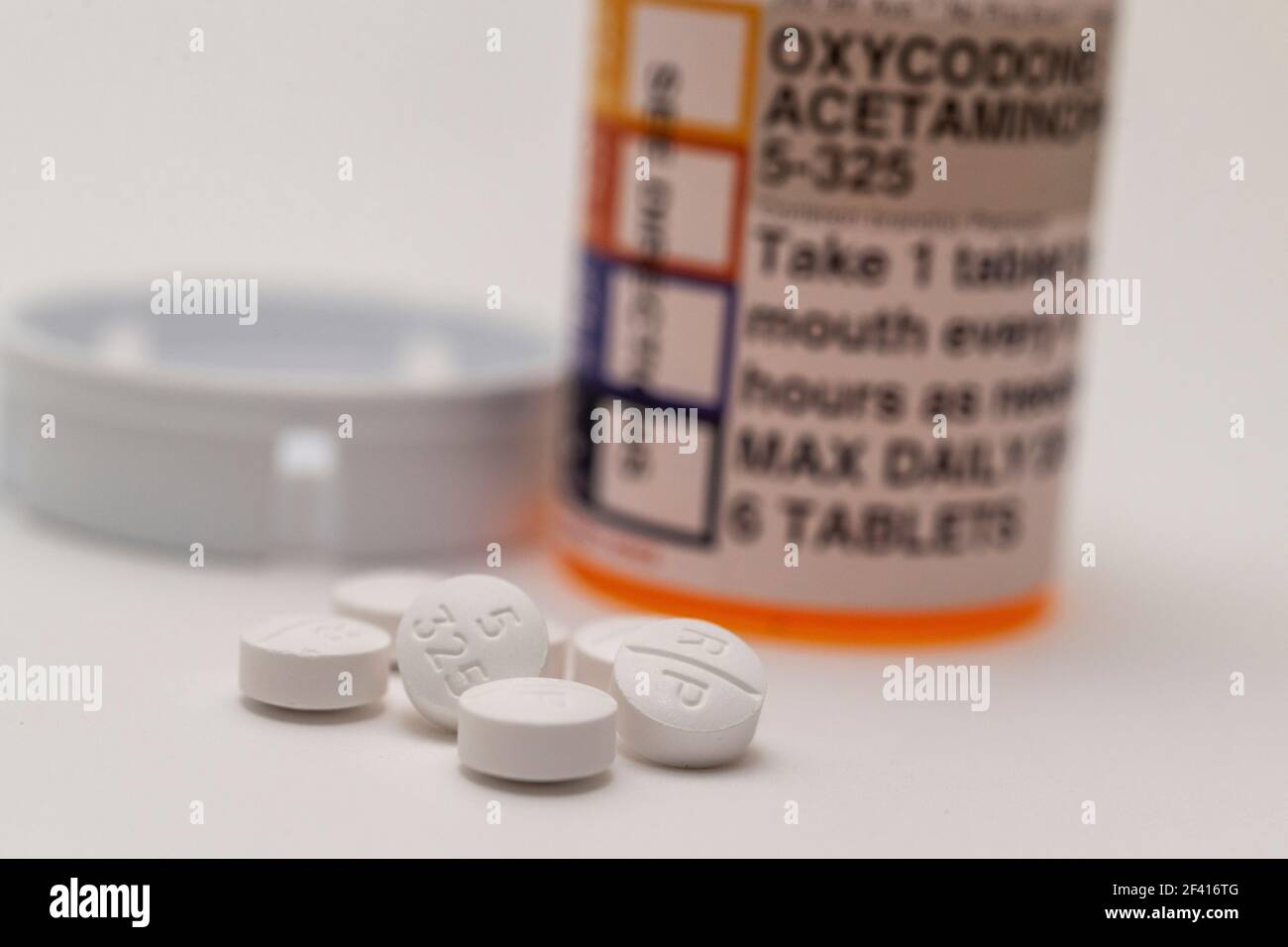 Oxycodon tabletten -Fotos und -Bildmaterial in hoher Auflösung – Alamy
