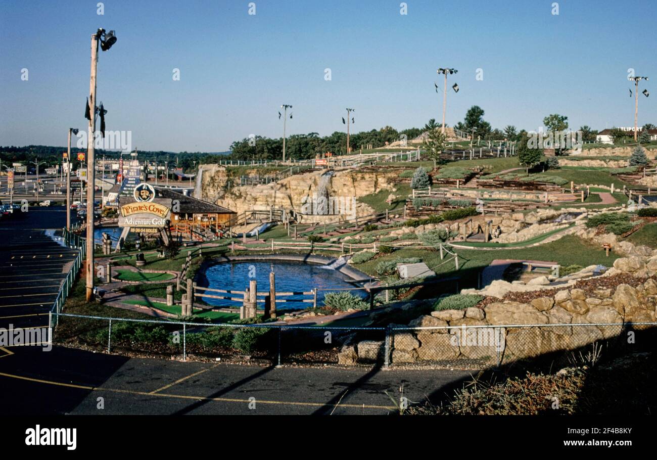 Wisconsin dells minigolf -Fotos und -Bildmaterial in hoher Auflösung ...
